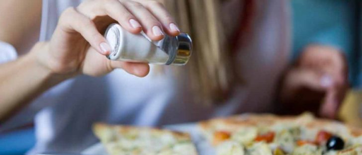 La sal en el organismo: cómo regularla - e-Consejos