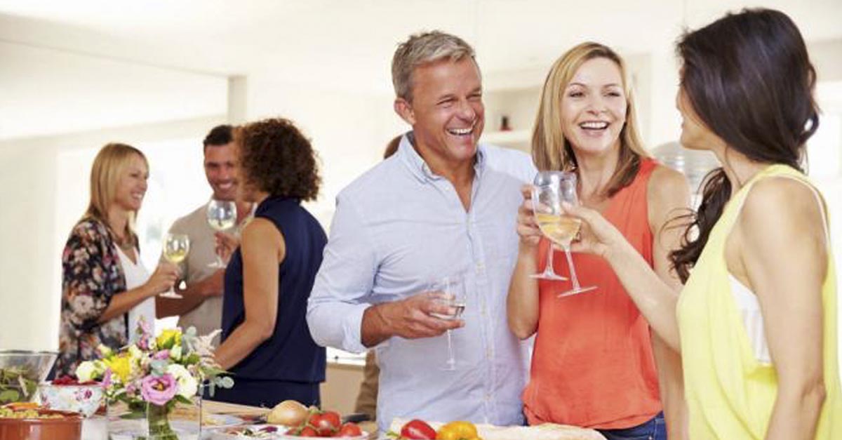 10 cosas que jamás debes hacer cuando visites una casa