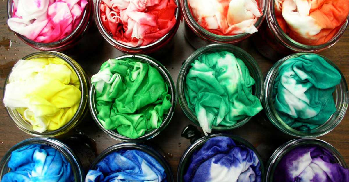 Cómo teñir ropa en casa