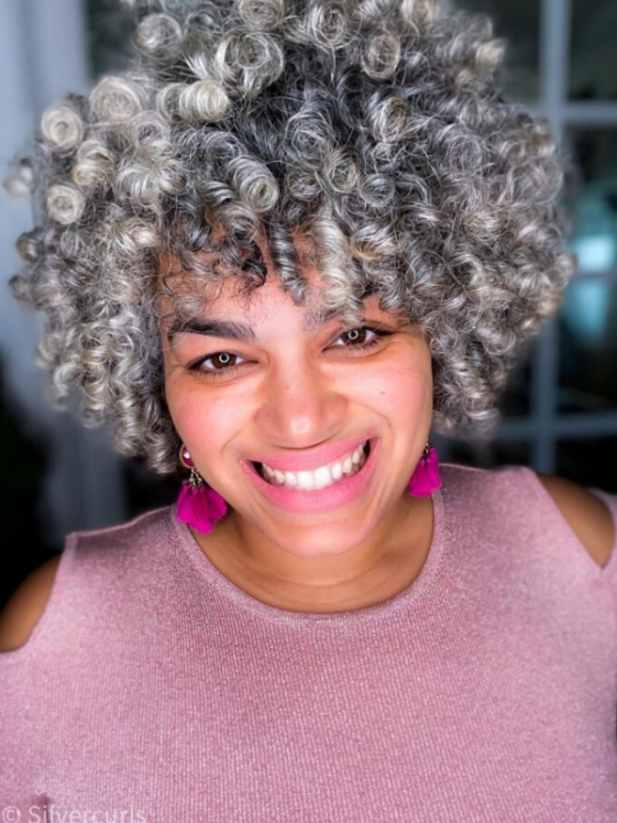 Grisáceo estiloso: 19 fotos que demuestran que las canas no envejecen