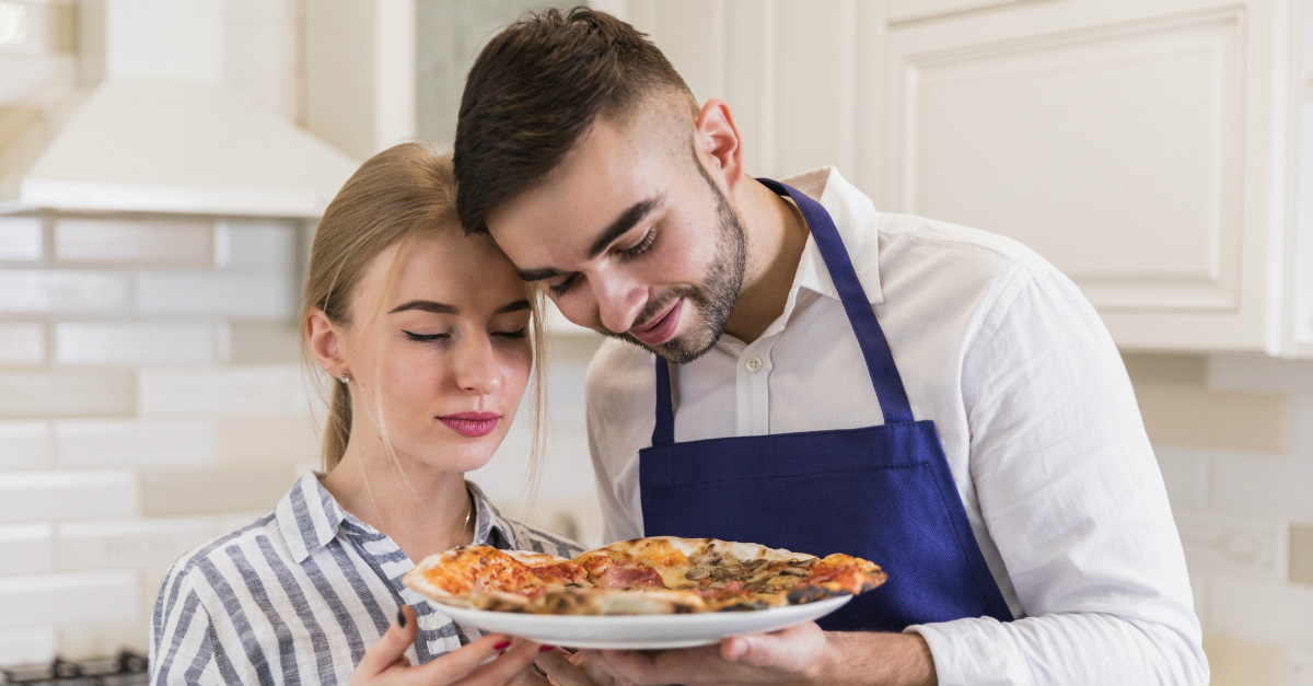 Oler la comida te puede hacer ganar peso, según un estudio
