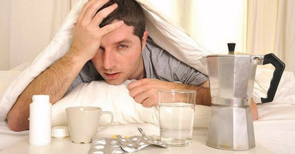 Quitar la resaca con 3 consejos y 3 remedios caseros