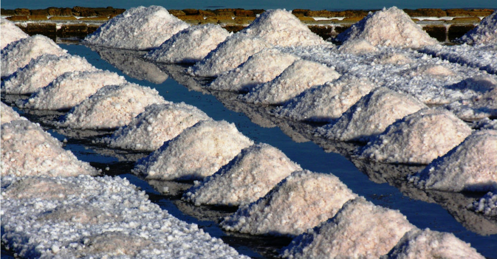 Flor de sal: qué es, beneficios y cómo usarla