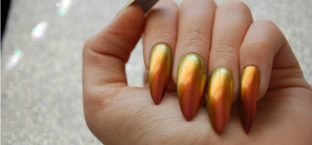 Uñas extra largas: la nueva tendencia para manicuras